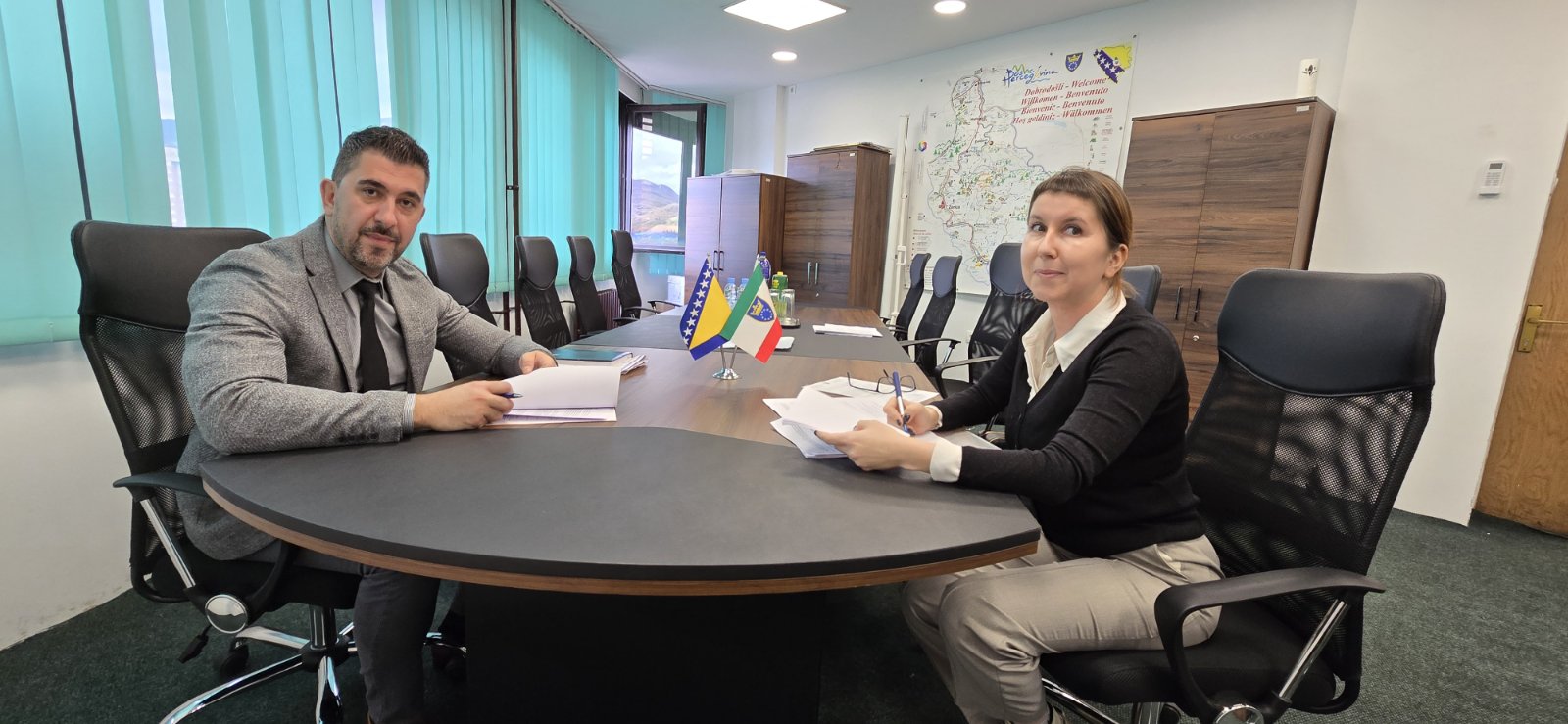 Potpisani ugovori o redovnom i zimskom održavanju regionalnih cesta u ...